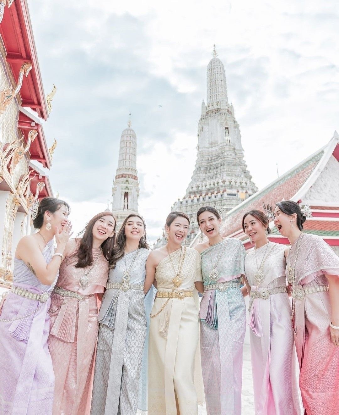 What is Chut Thai? Understanding Thai Traditional Clothing - Thailand ...
