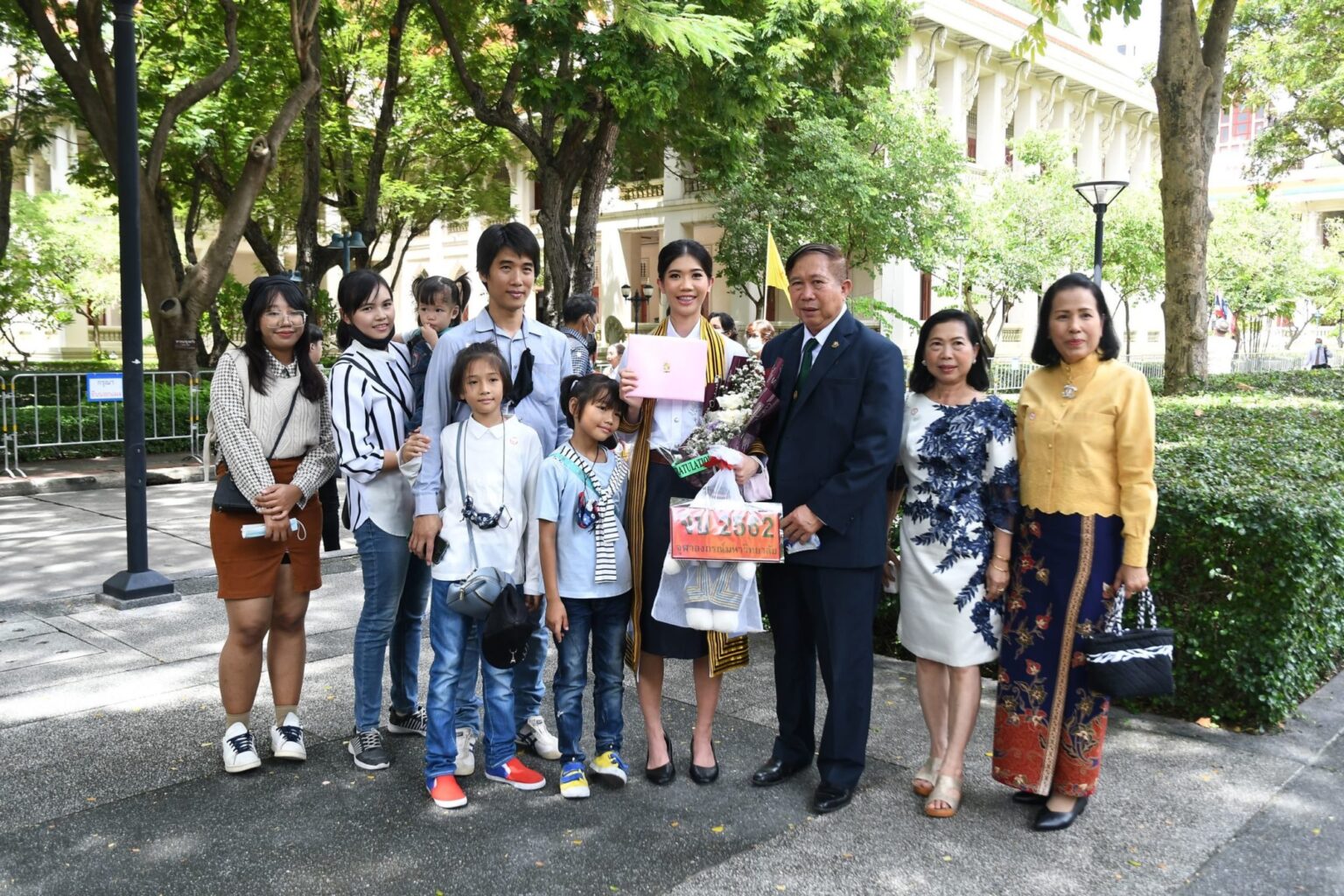 Thai Graduation Ceremony - Thailand Foundation